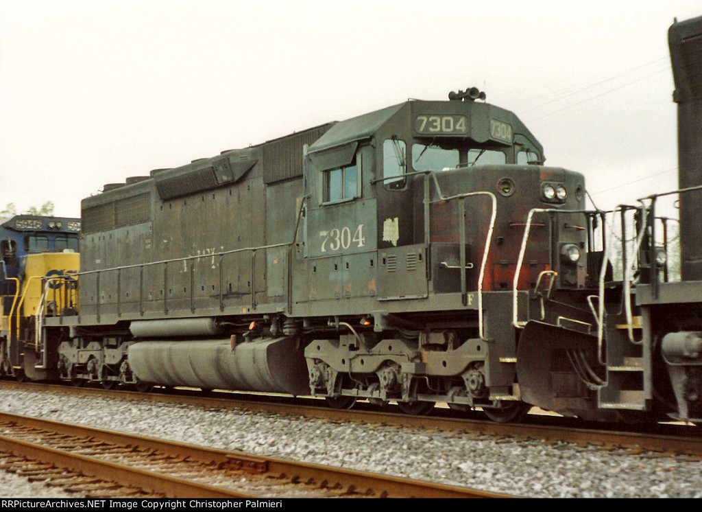 SP 7304 on CSX Q-602-27